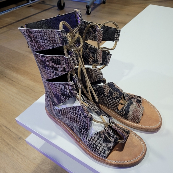Freebird by Steven | Shoes | Freebird Snakeskin Gladiator Sandals ...